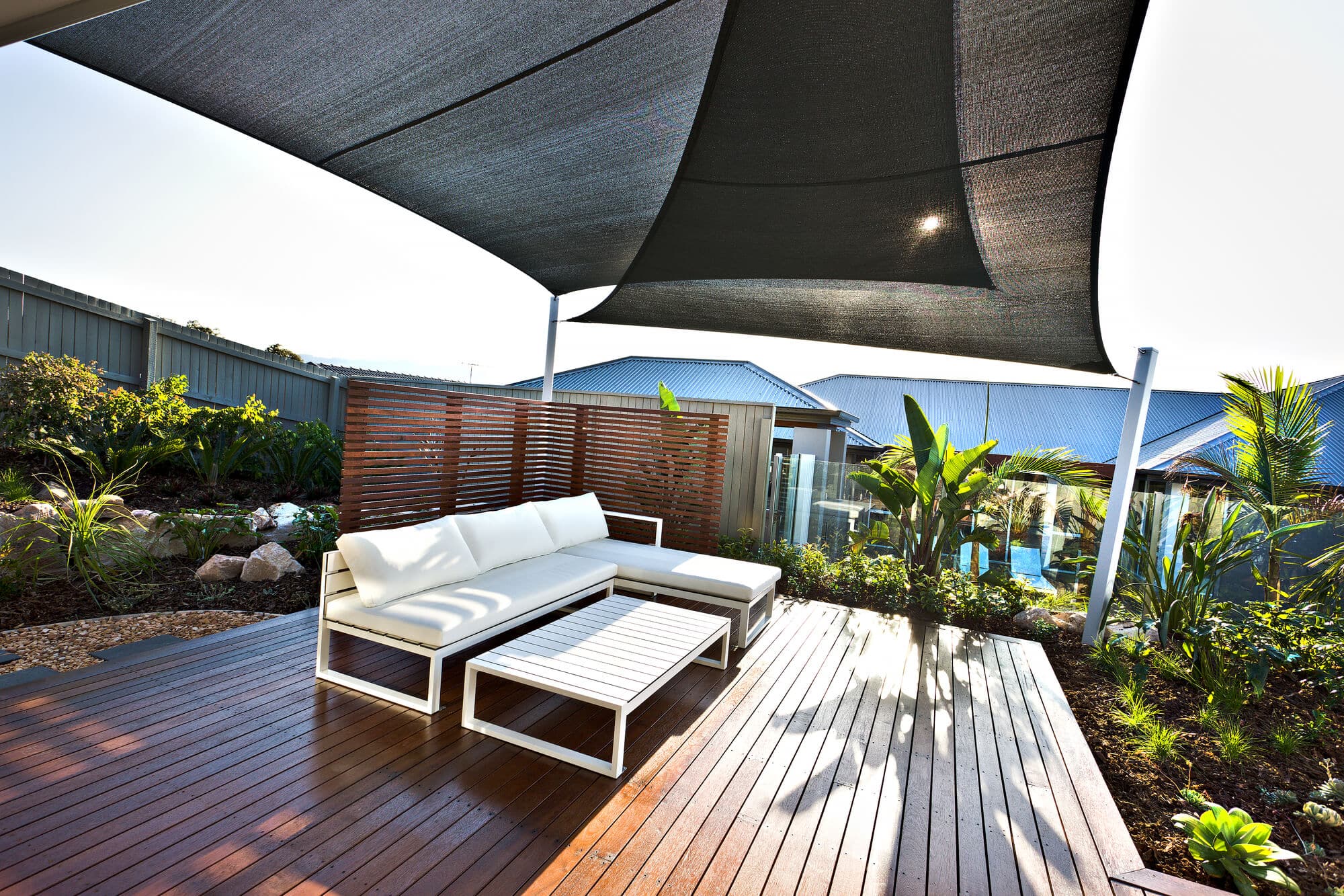 Backyard Landscaping Ideas With a Wood Fence | Big Easy Landscaping